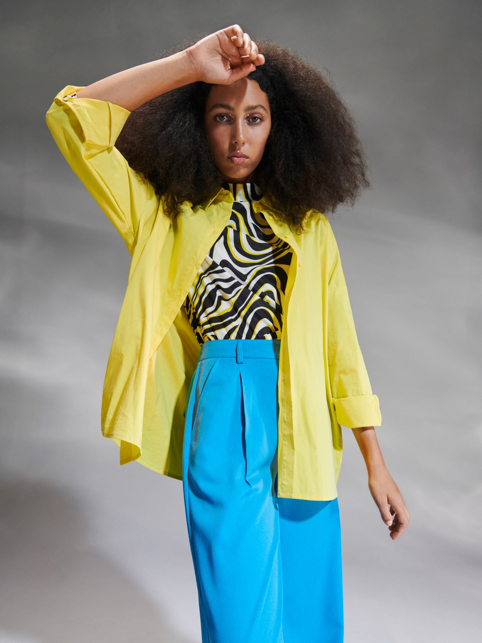 Jak łączyć i stylizować neonowe ubrania - Sinsay Magazine