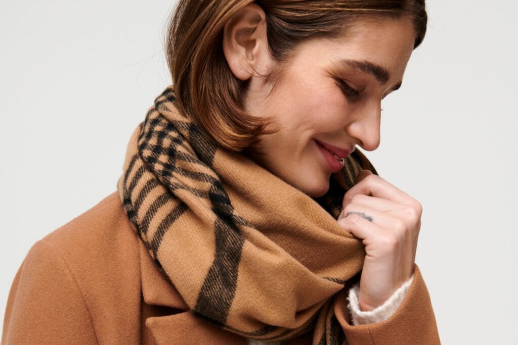 Jak wiązać szalik? - Sinsay Magazine